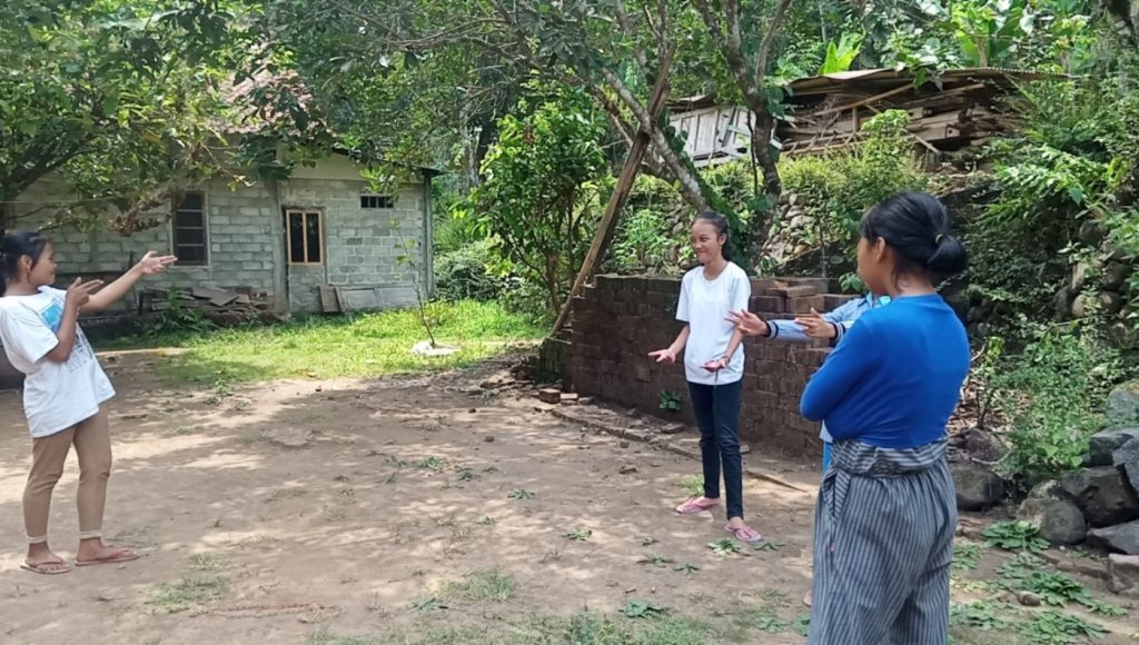 Patung-patungan - Eksotika Desa