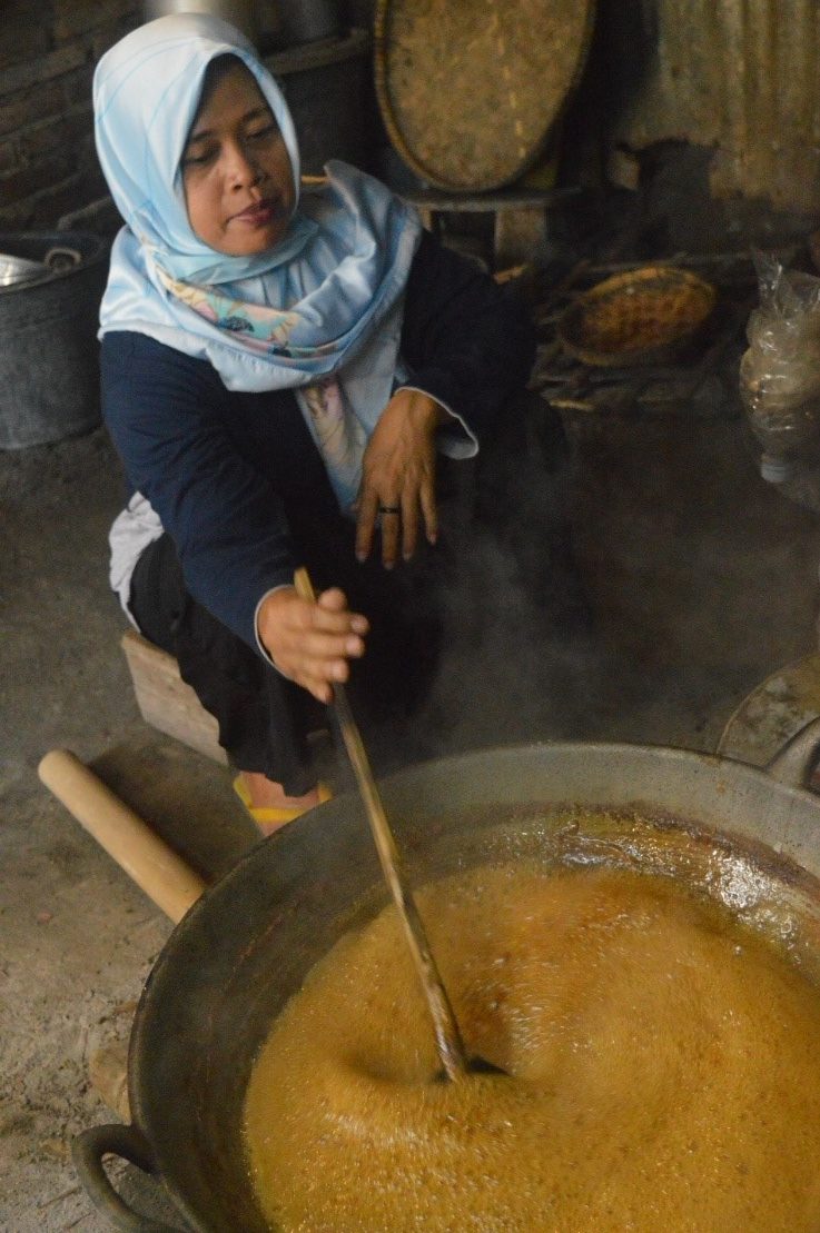 Pengrajin Gula Jawa - Eksotika Desa